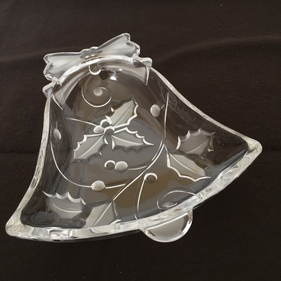 Mikasa | Holiday | Mikasa Seasons Holly Bellshaped Candy | Poshmark